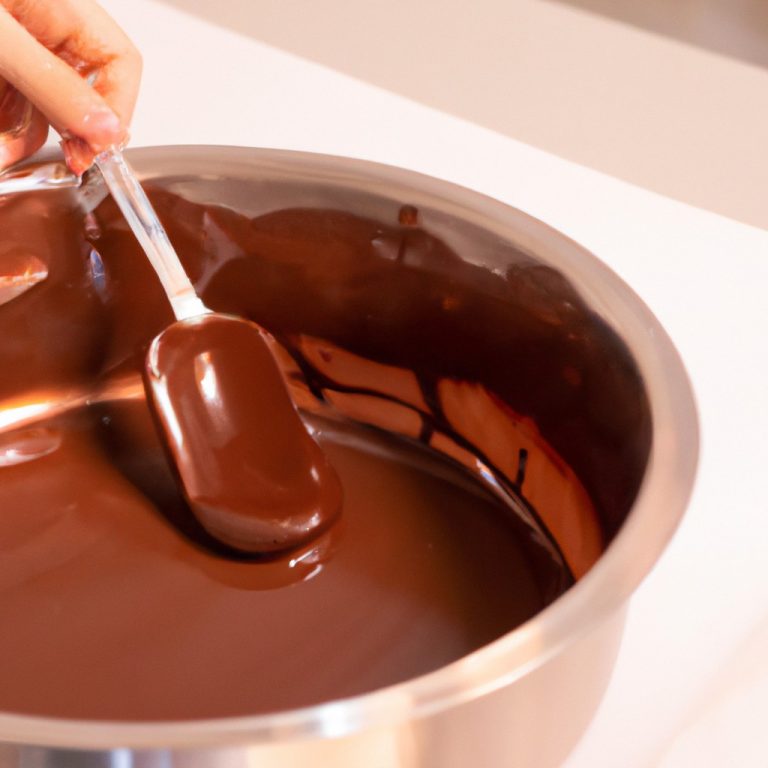 How to Thin Melted Chocolate: Easy Method for Smooth, Flowing Chocolate